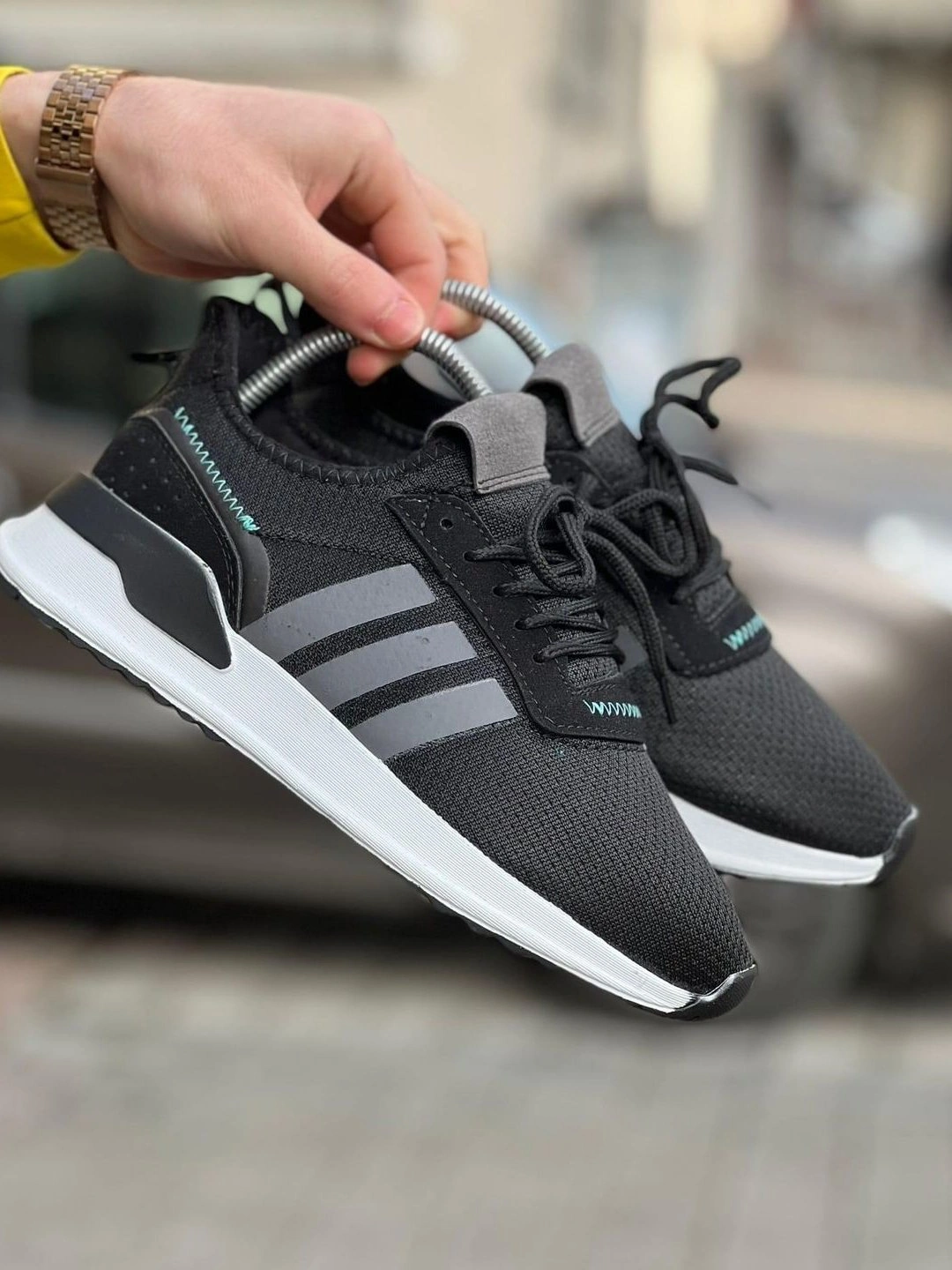 Shark adi shoe sale sale