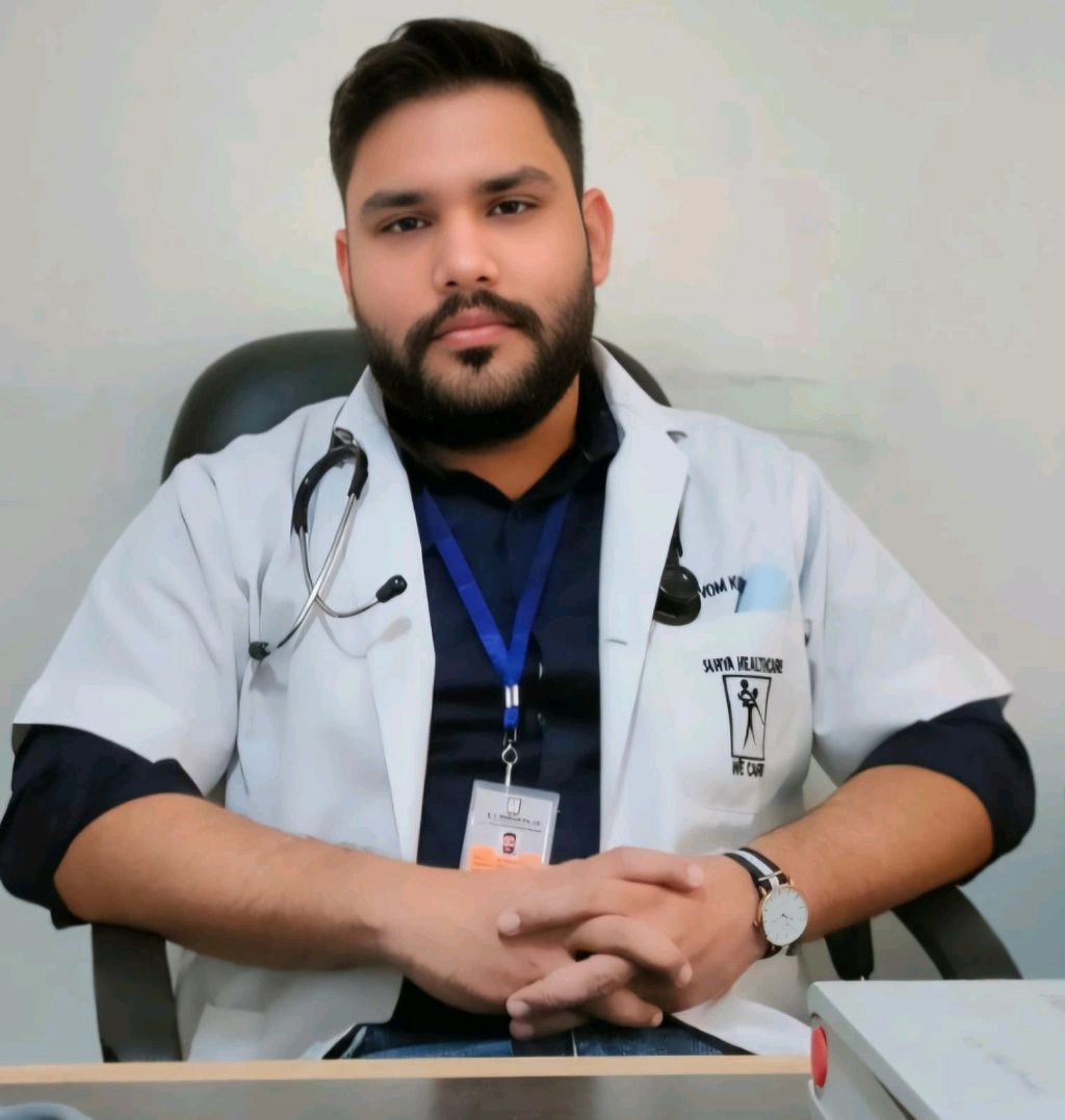 Dr. Shivom Kundra (Reg.No.UP/68211), B.A.M.S.( D.B.U. PUNJAB), Exp. 3-4 ...