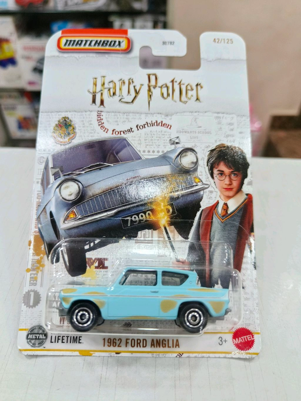 MATCHBOX | 1962 FORD ANGLIA | FORD | HARRY POTTER | 42/125