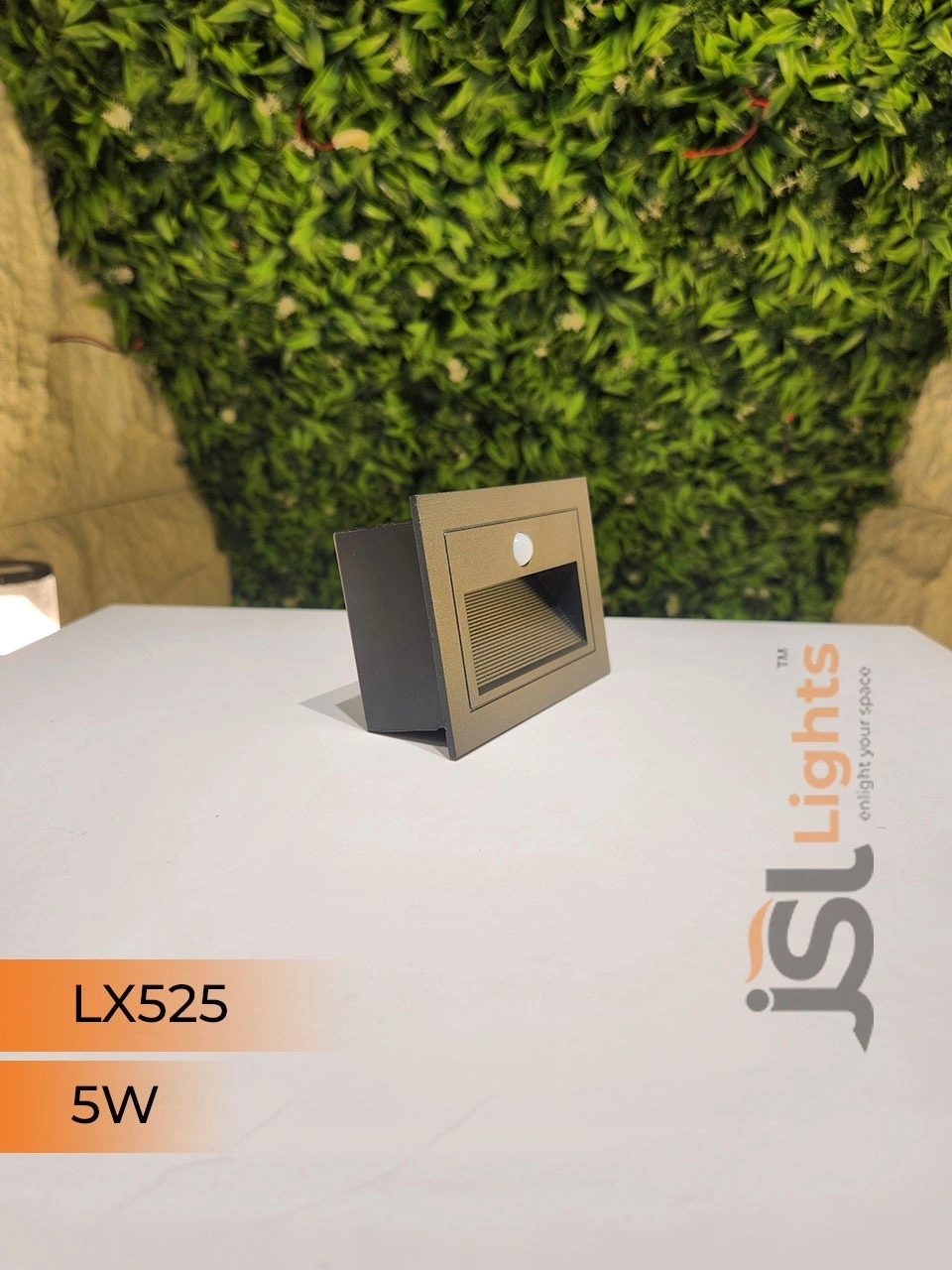 LX525 5W Sensor Led Foot Light Black