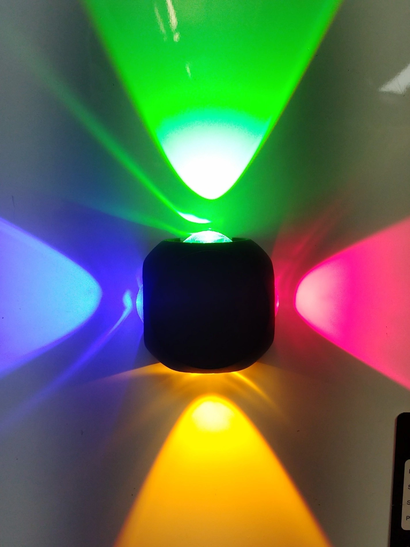 LX109 4Way Still RGB Up Down Wall Decorative Led Light