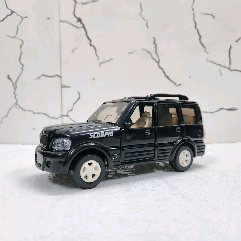 Miniature Scorpio Model Car (Black)