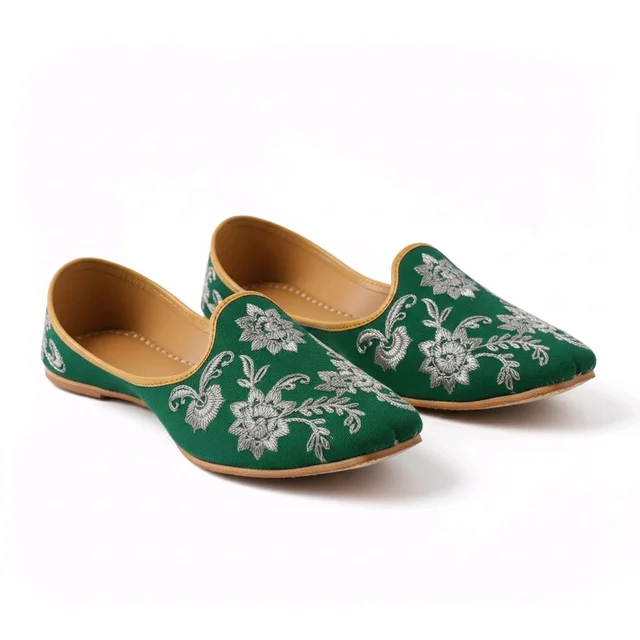 Man's Premium Design Embroidery Handcrafted Jutti